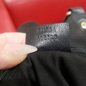 Gucci | Bags | Gucci Top Handle Sukey Pebbled Without Gg Charm Black ...